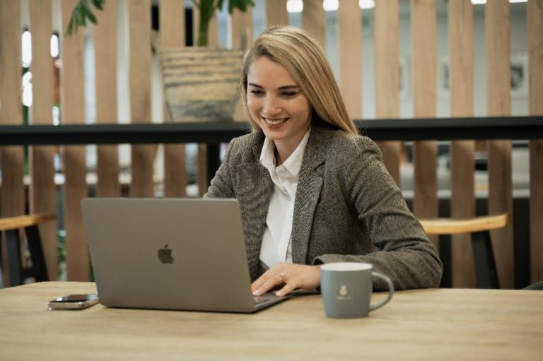 Aanlyn inligtingsessie fokus op nagraadse diplomastudie in 2025 - Akademia